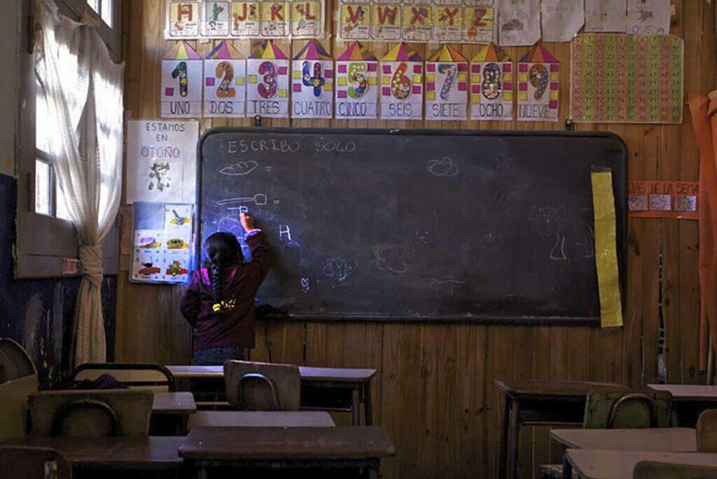 El agronegocio y sus consecuencias: peligran 300 escuelas rurales en ...