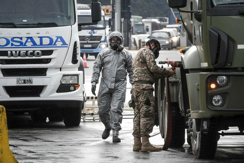 Nube tóxica en el Acceso Oeste: agrotóxicos, derrame y silencios ...