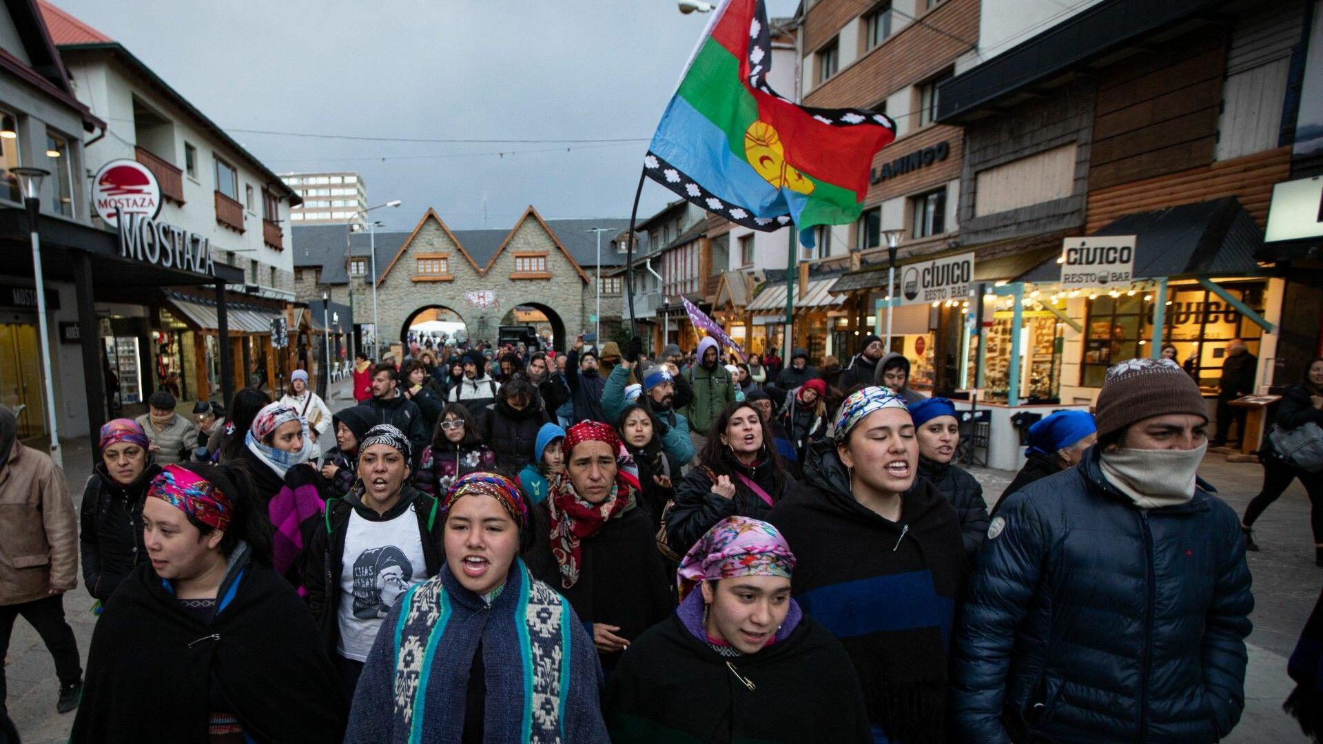 Nación Mapuche. El Gobierno tiene que escuchar: La Machi Betiana a su ...