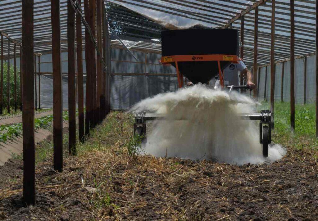 Un proyecto para que las familias agricultoras accedan a la maquinaria agrícola | Biodiversidad ...
